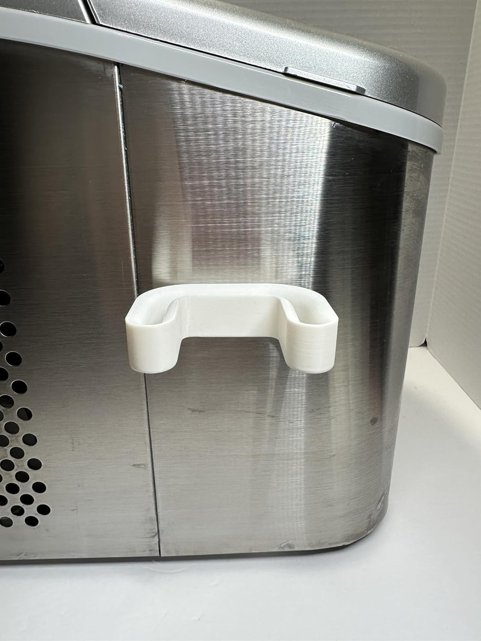 Frigidaire Ice Maker Magnetic Scoop Holder – GearMustHave
